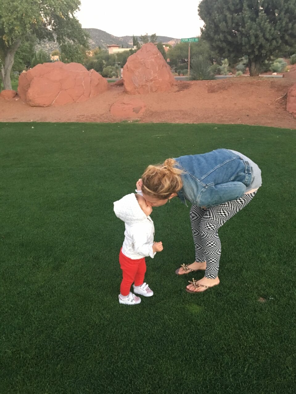 How To Pick Up Your Kid Without Blowing Out Your Back — Miami Sports ...